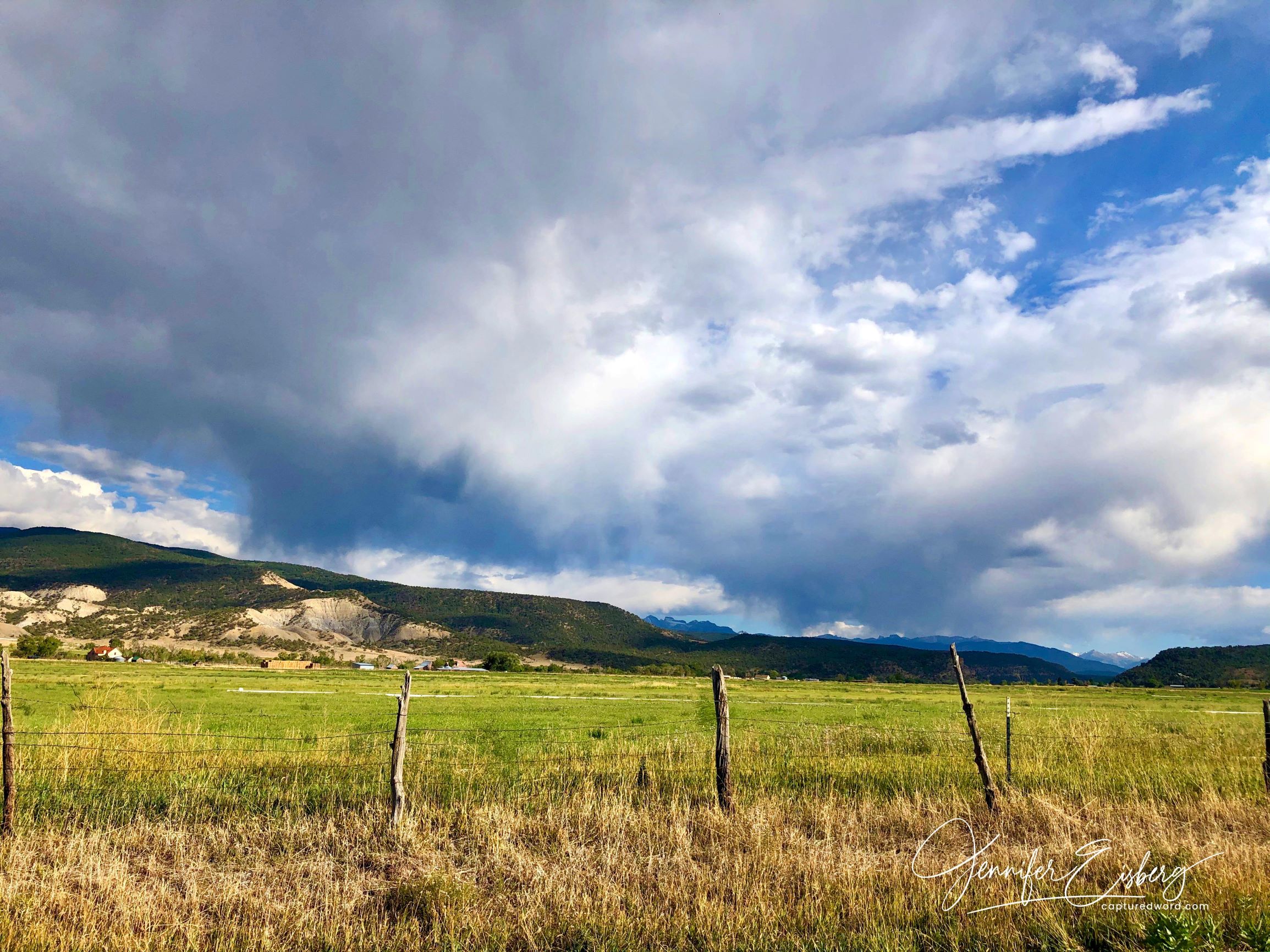 Captures – Captured Word